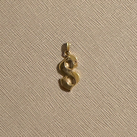 Miranda Frye | Jewelry | Miranda Frye 8 Gold Charm New | Poshmark